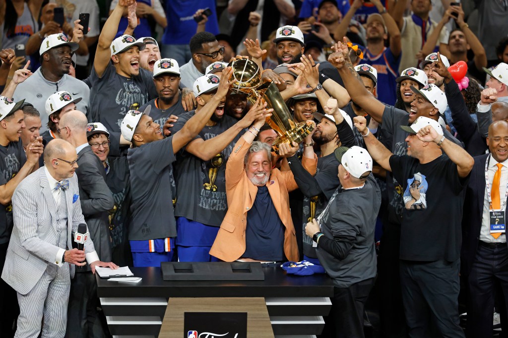 James Dolan apologizes to Knicks fans as 53-year NBA title drought ends