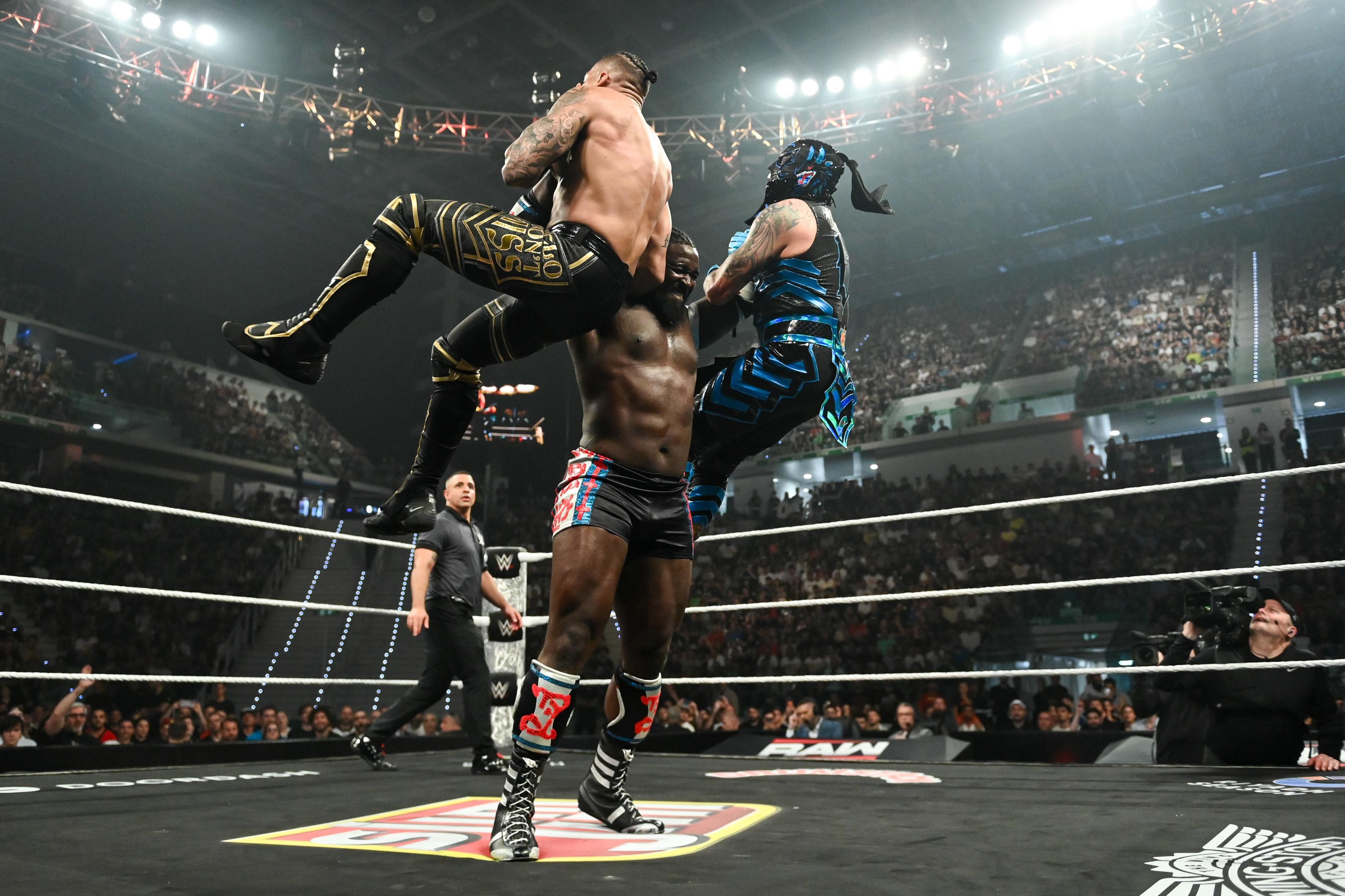 Cageside community wrestler rankings, season 15: Week 7 results & Week ...