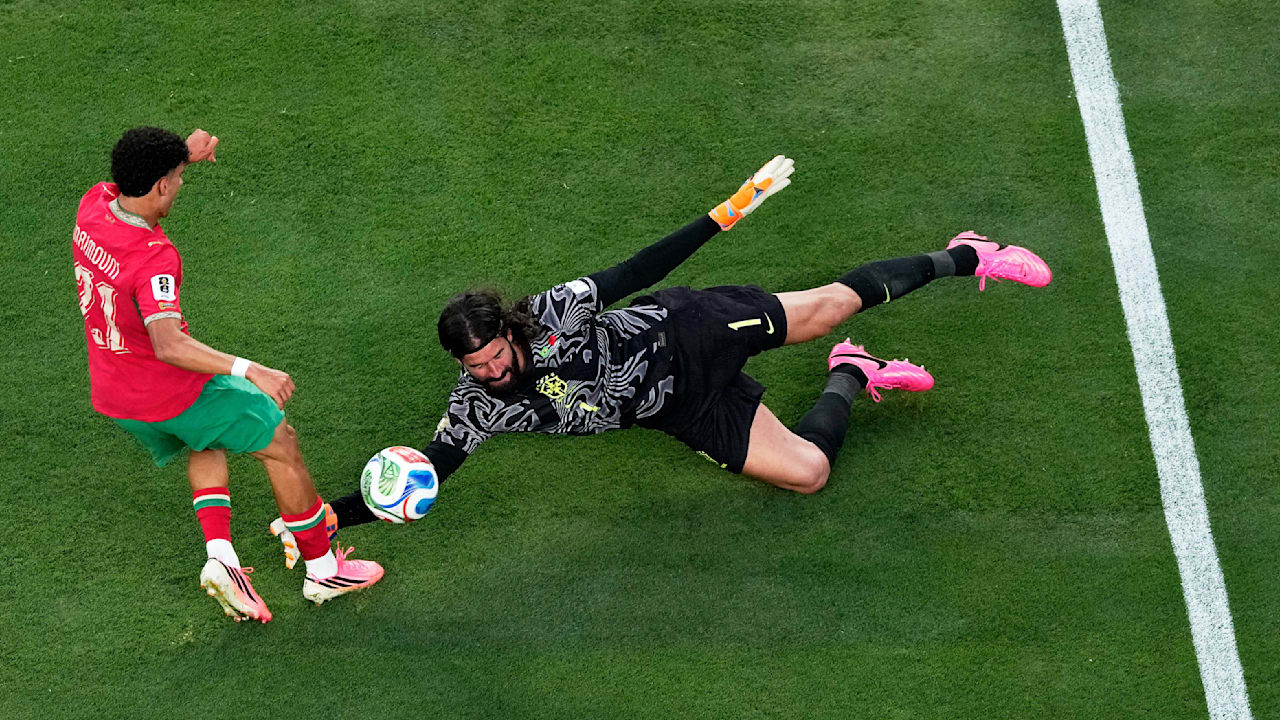WM 2026 - Doppel-Parade kurz vor Schluss – Alisson verhindert ...