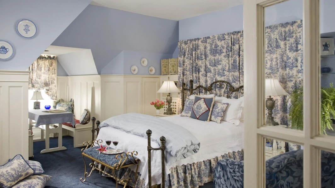 11 bedroom paint colors for calm and style
