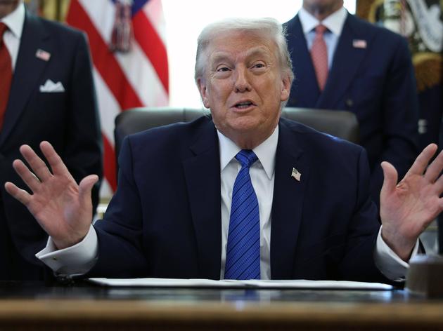 UFC-Käfigkampf vor dem Weißen Haus: Massive Kritik an Trumps ...