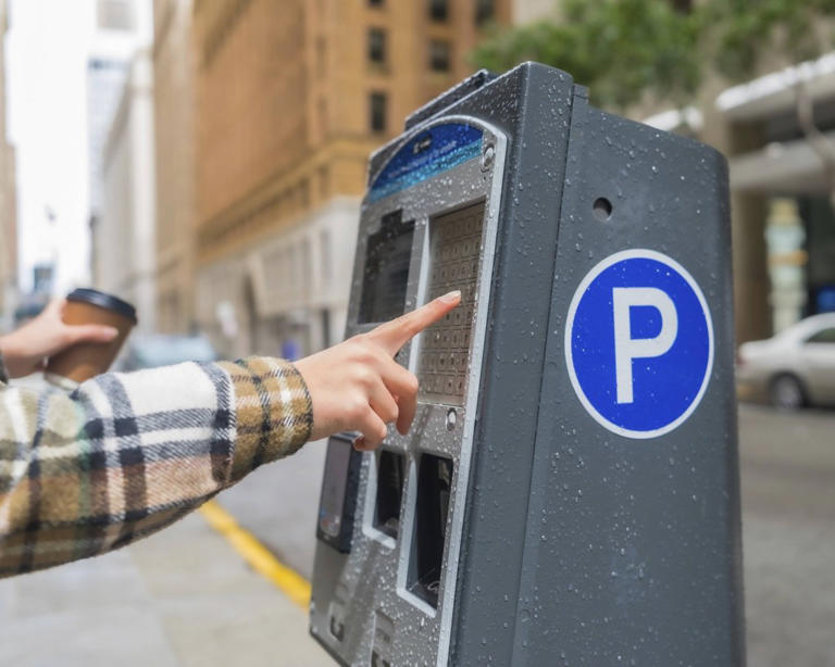 Polizei warnt vor Betrugsmasche mit NFC-Kartenlesern – schnell sind am ...