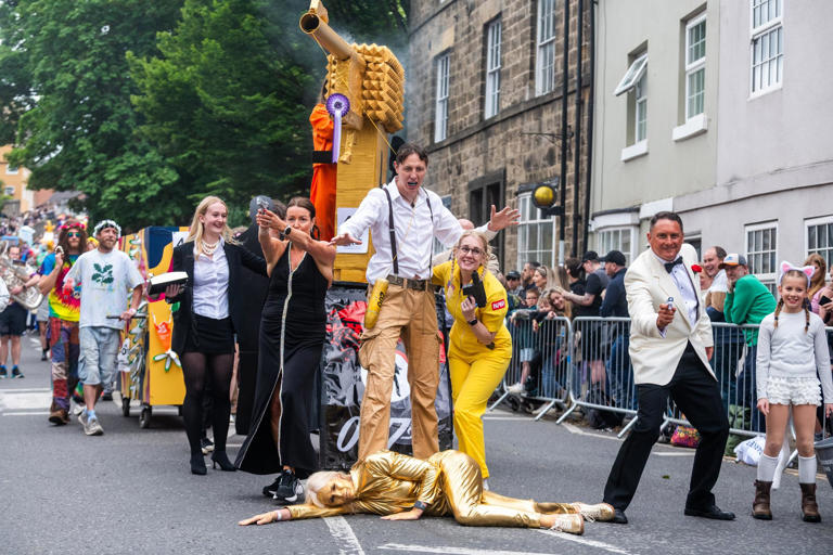 Knaresborough bed race 2026: Best pictures from team parade ahead of ...