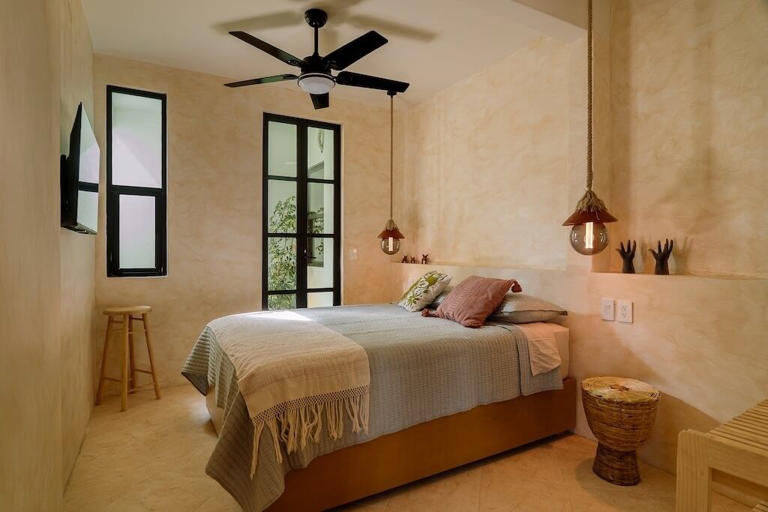 Casa Luz Tampilkan Desain Vernakular Modern Mexico