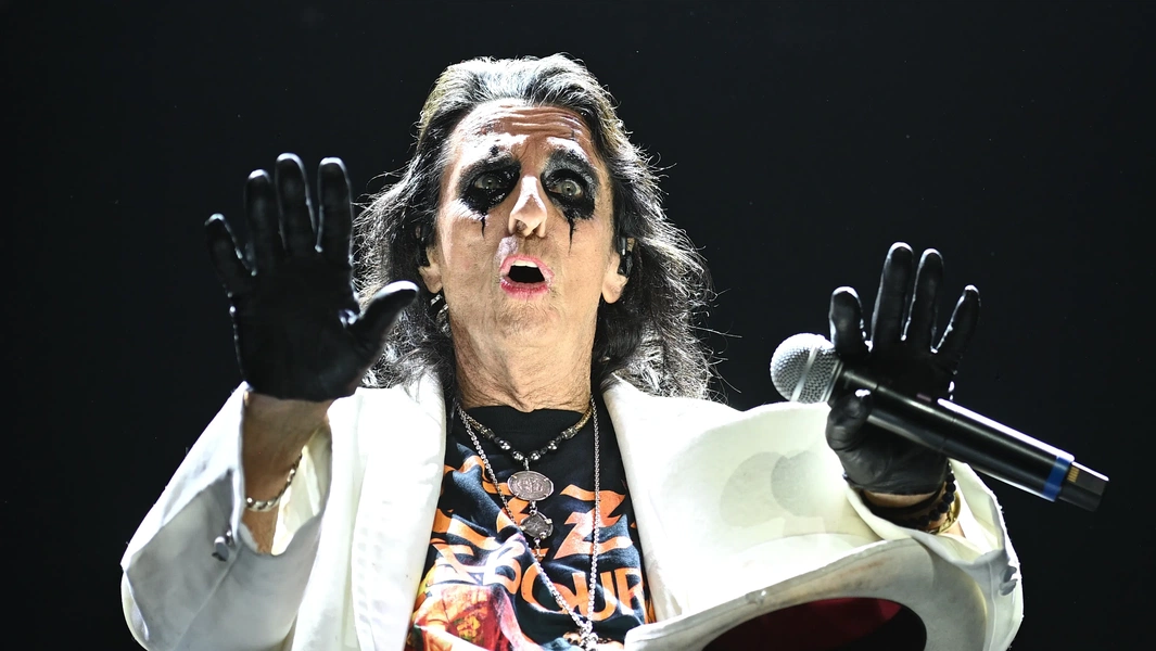 Alice Cooper’s 'School’s Out' endures across generations