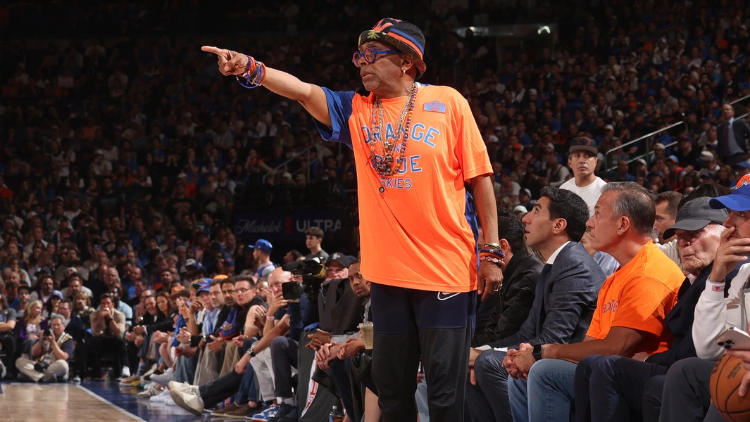Sydney Sweeney's surprise Knicks Finals visit sparks viral moment