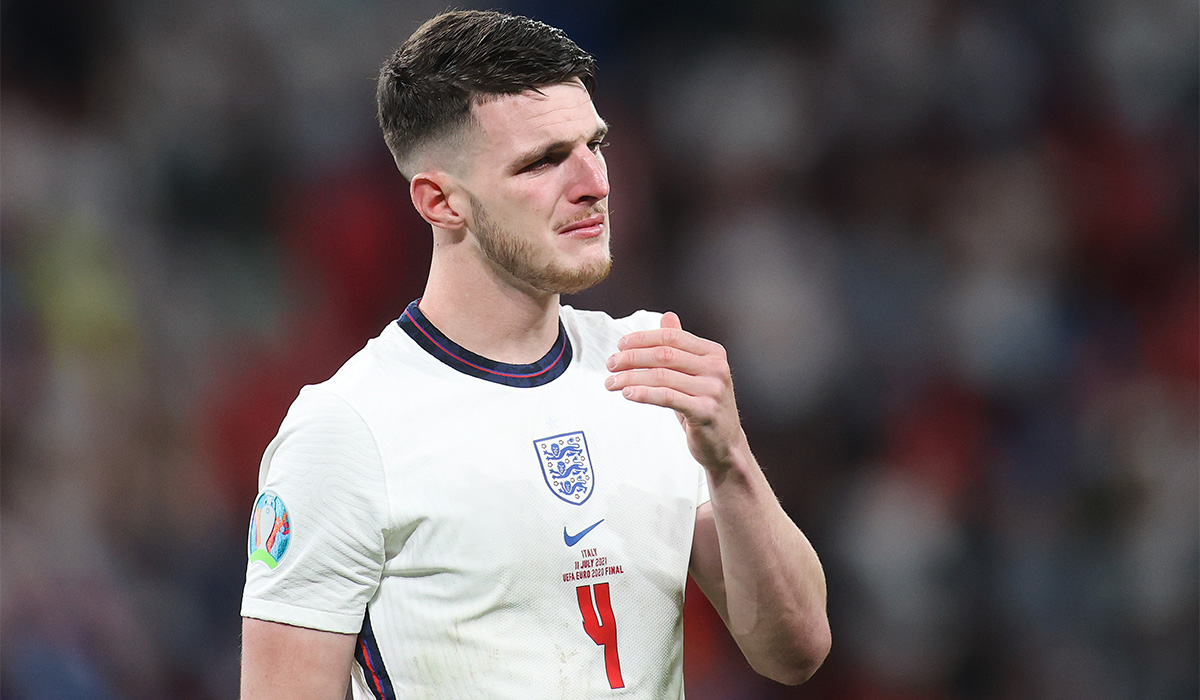 Michael Owen singles out 'horrible' reason England will fail at World ...