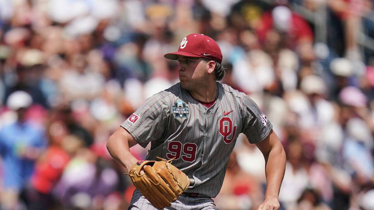 Oklahoma remains on rampage, routs Alabama in College World Series opener