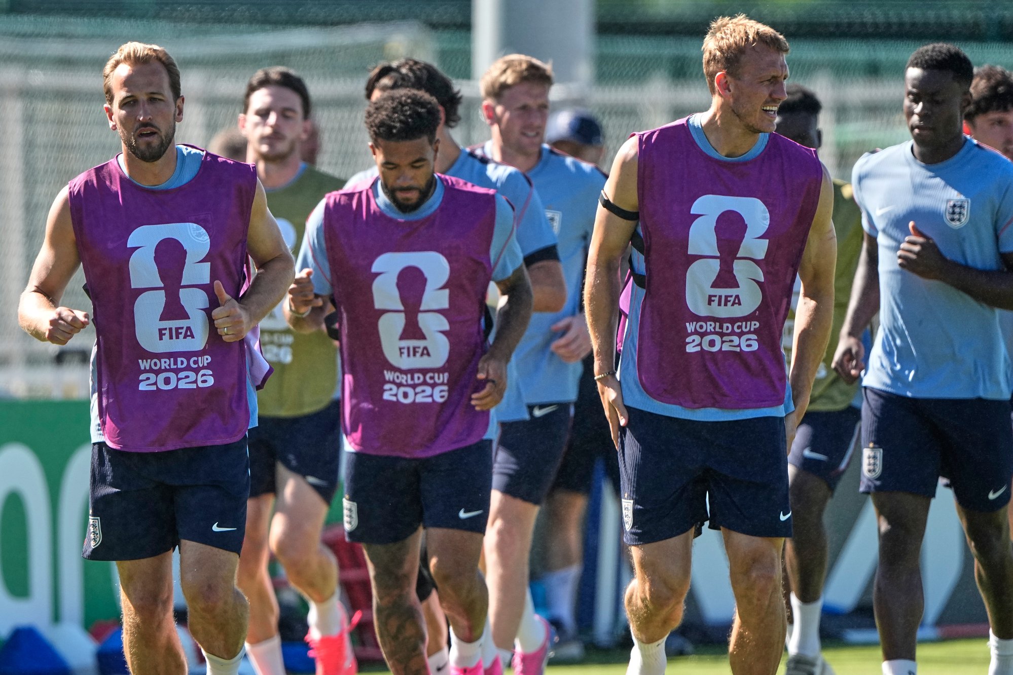 England-stjernene rundstjålet for enorm sum