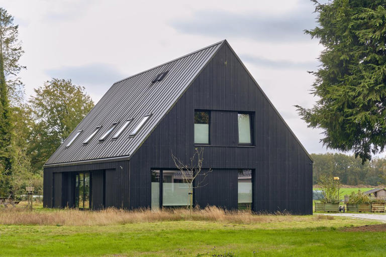 All about the barndominium: Inside the rustic history and exploding ...