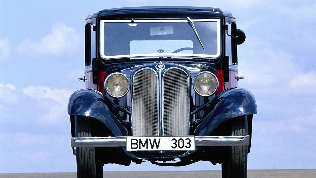 8 notable cars with small straight-six engines