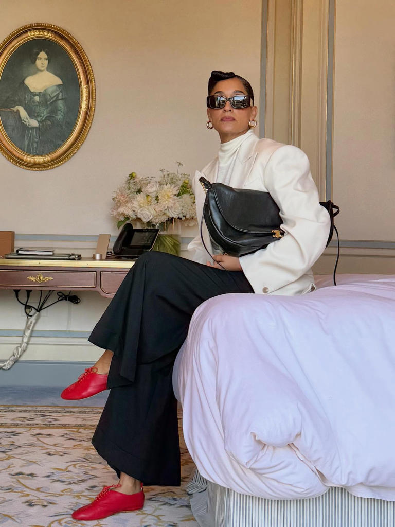 5 chic summer shoe trends stylish women in their 20s and 50s both agree on