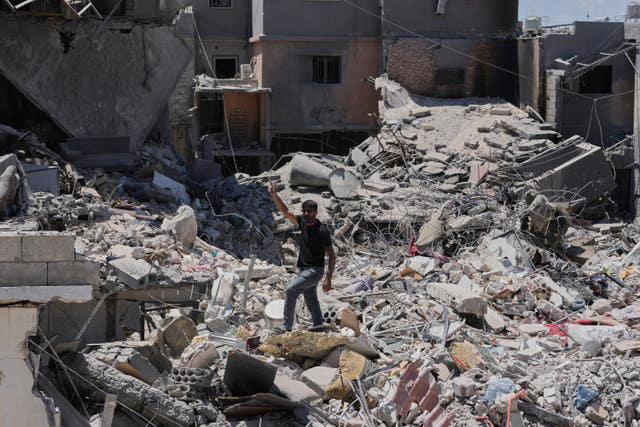 Israeli military strikes Beirut suburbs in lead-up to anticipated US ...
