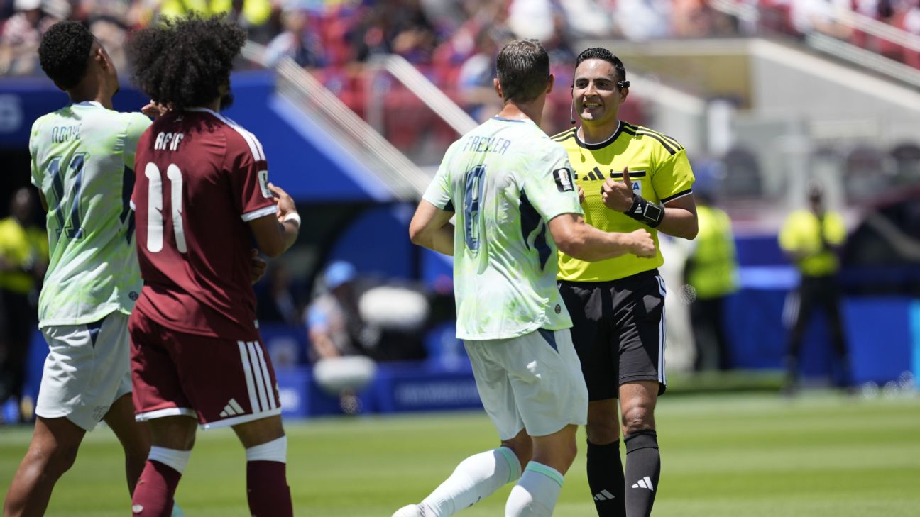 World Cup VAR review: FIFA tech stops working in Qatar vs. Switzerland
