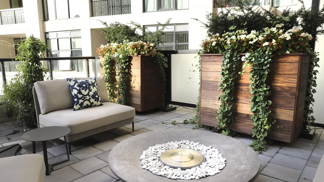 13 stylish back porch design ideas