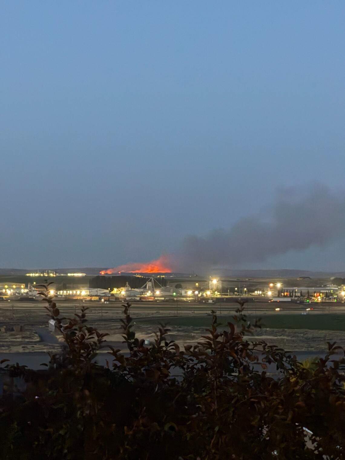 100-acre fire burning near Juniper Dunes Wilderness in Franklin County