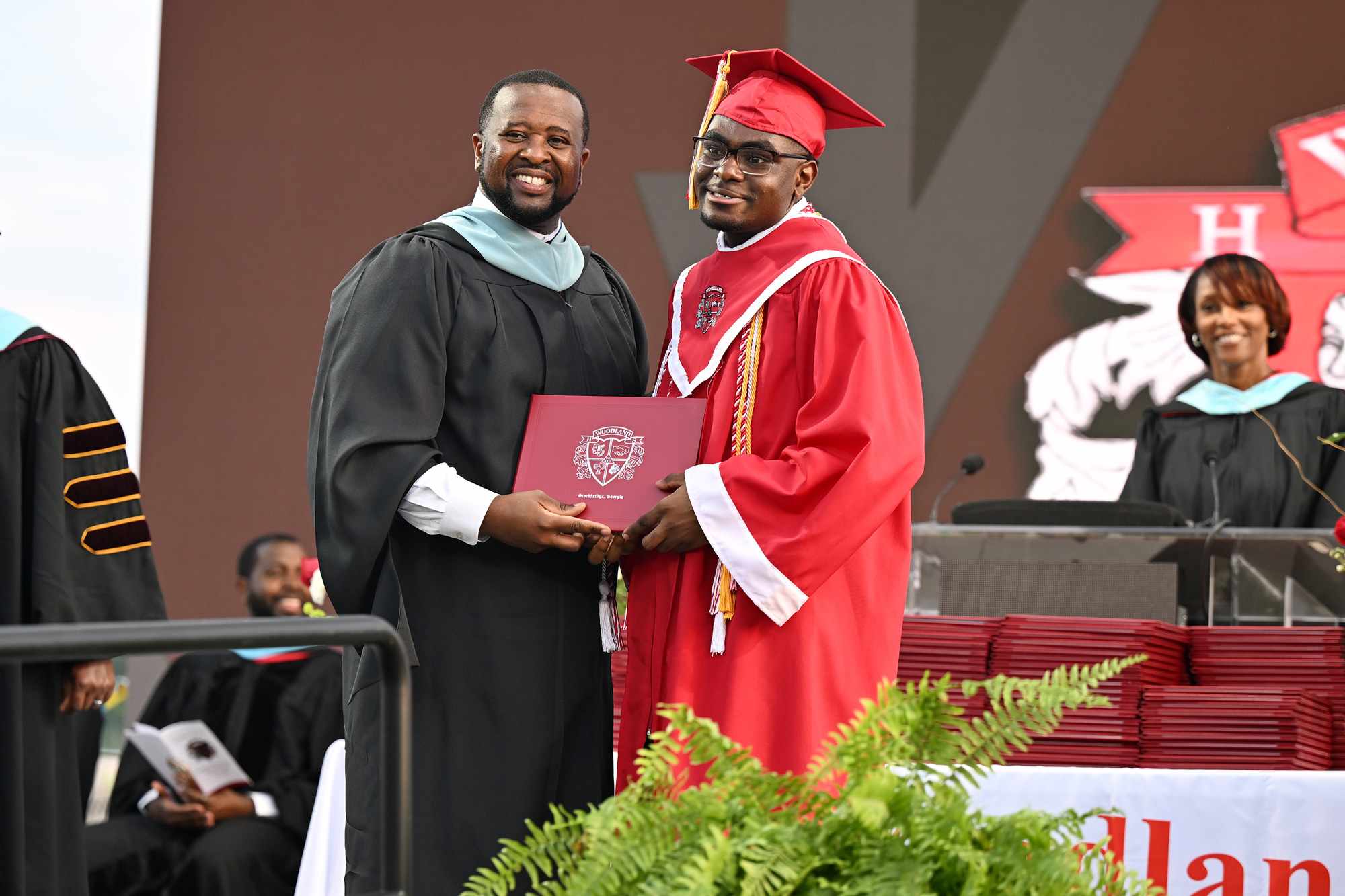 High school graduate accepted into 264 colleges, awarded scholarships ...