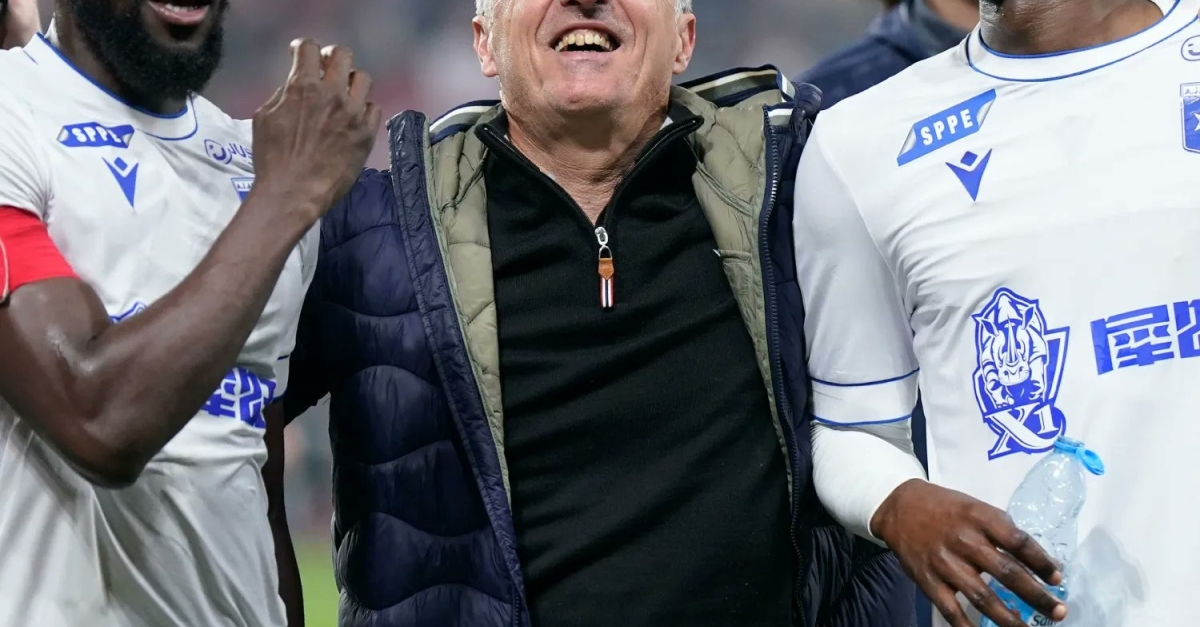 OGC Nice : Pantaloni favori, Pélissier en embuscade, le Gym doit trancher