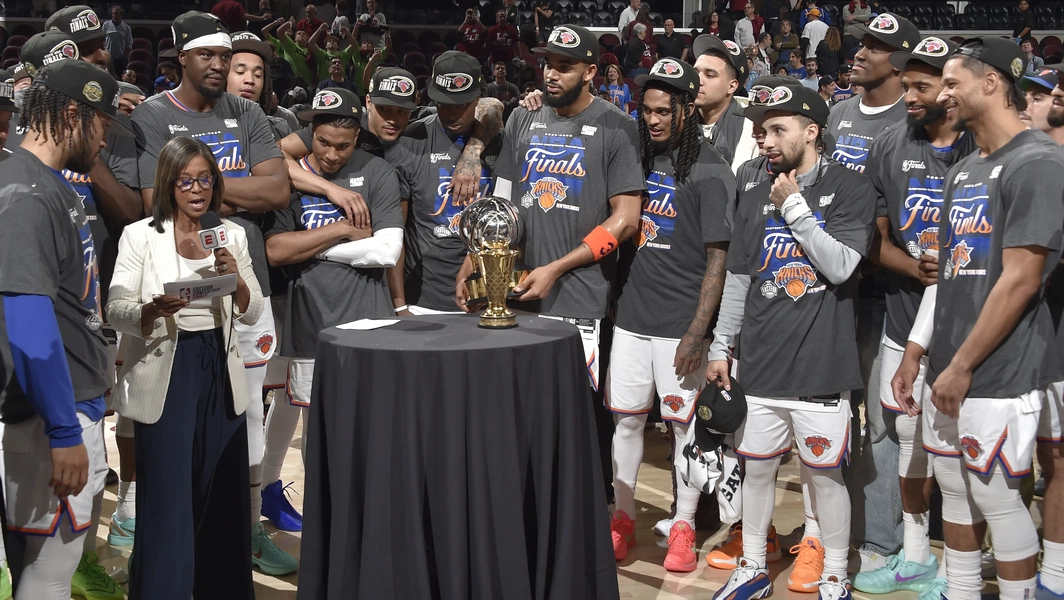 Knicks end 53-year wait with Game 5 triumph