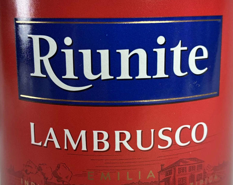 Bubly wine refreshers, Riunite and an outstanding Prosecco: June wine ...
