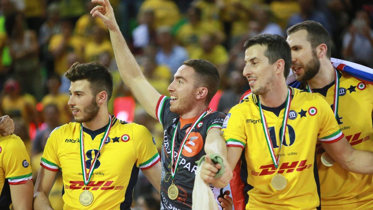 Rossini si ritira: è stato il libero del triplete di Modena