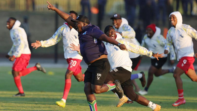 Doctor in demand: Xanti faces tough call after Milford Betway ...