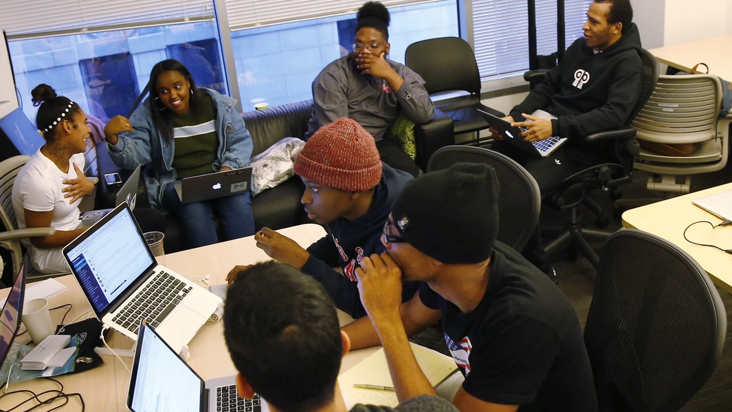 How AI is reshaping how we learn to code