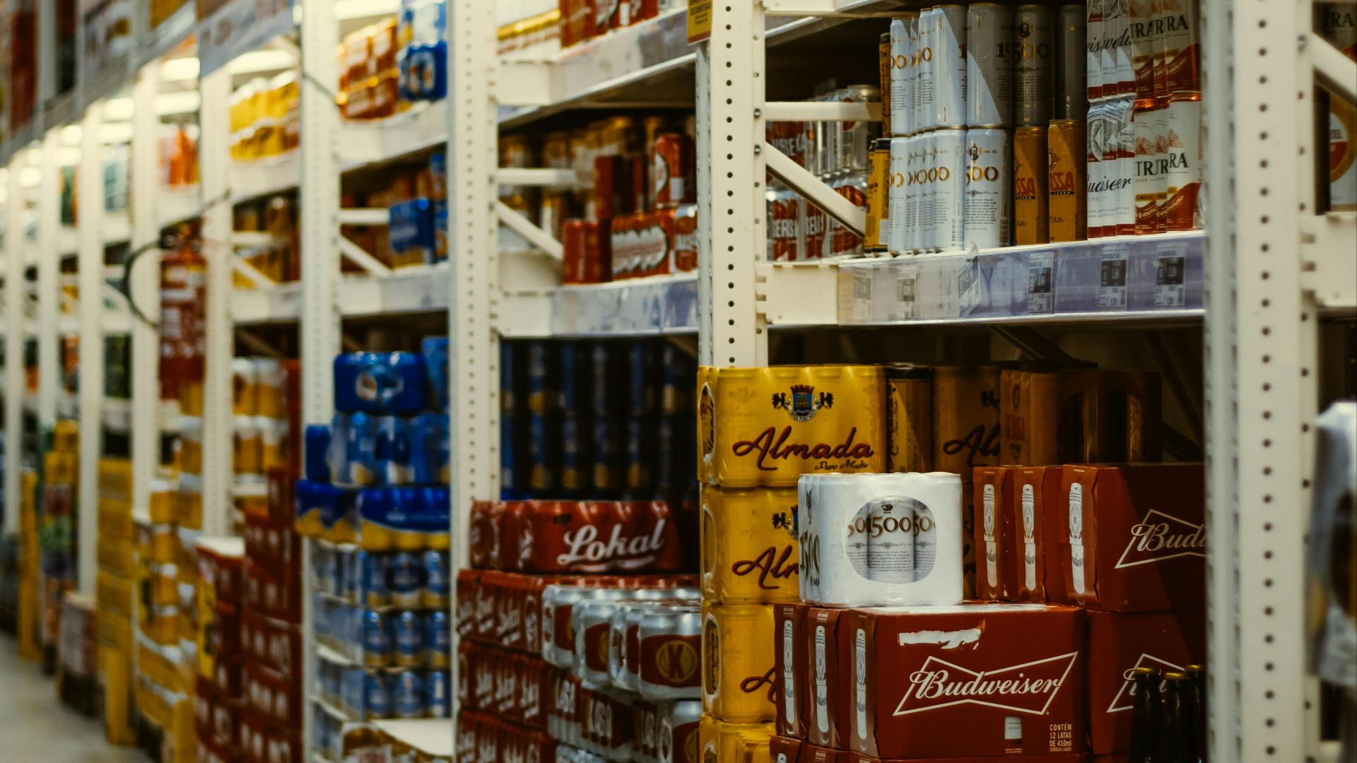 10 unhealthy beverages to stop drinking & 10 that keep you in good shape