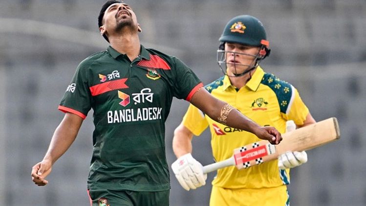 Connolly's 149 helps Australia scrape past Bangladesh by 1 wicket ...