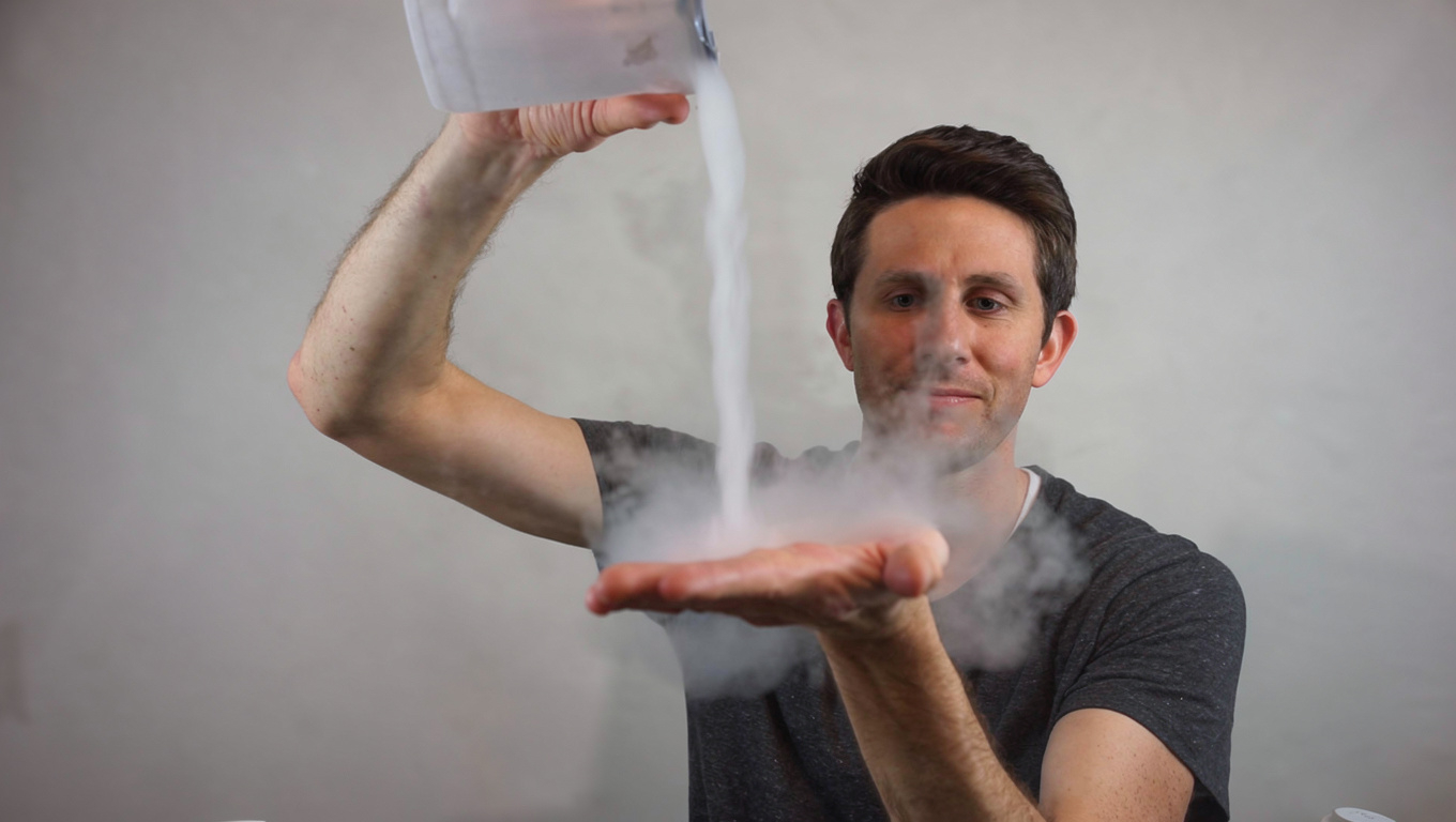 How to turn air into a liquid