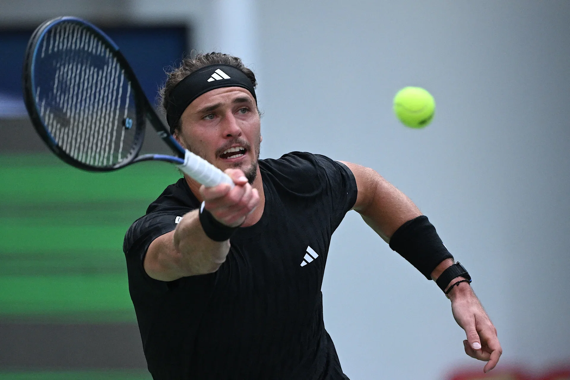 Zverev demands fresh racket every 7 games: Stringer exposes his rituals