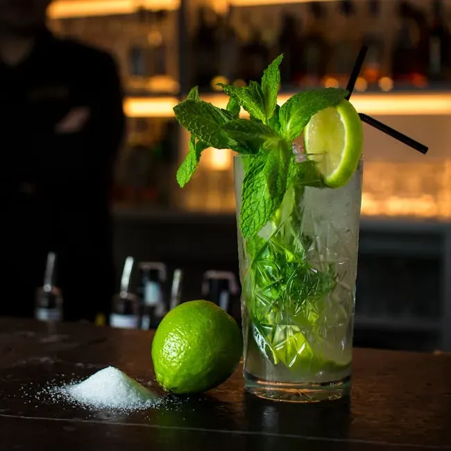 I've been bartending for 12 years - these 9 drink orders immediately ...