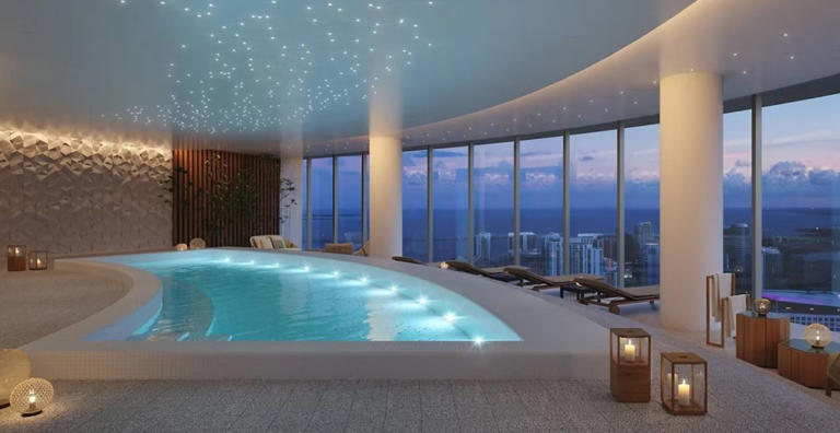 Met de aanschaf van dit penthouse krijgt u een gratis Aston Martin van ...