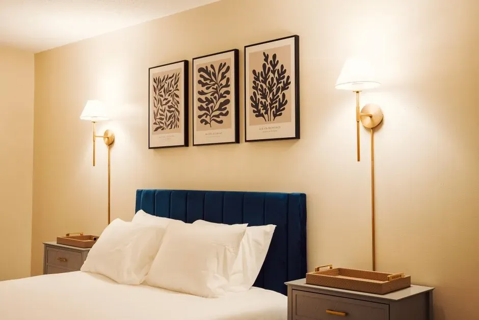 9 rooms that were transformed by one simple lighting change - before ...