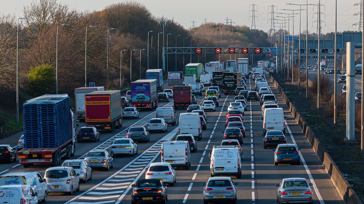 Drivers told to ignore sat-nav diversions when stuck in traffic