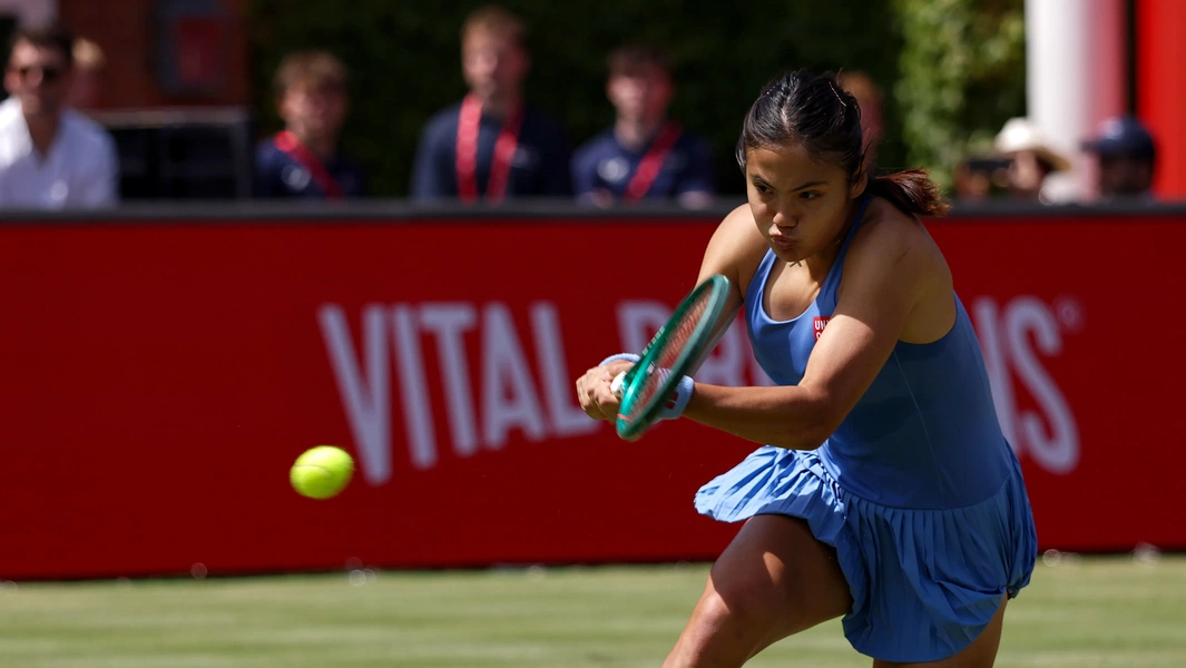 Raducanu powers into Queen’s final after gruelling double win