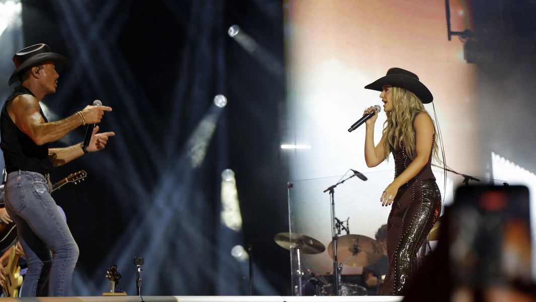 Lainey Wilson’s letter comes full circle at CMA Fest