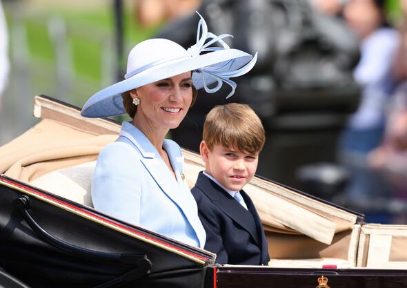 Lipreader spots Princess Kate's 4-word command to Louis during Trooping ...