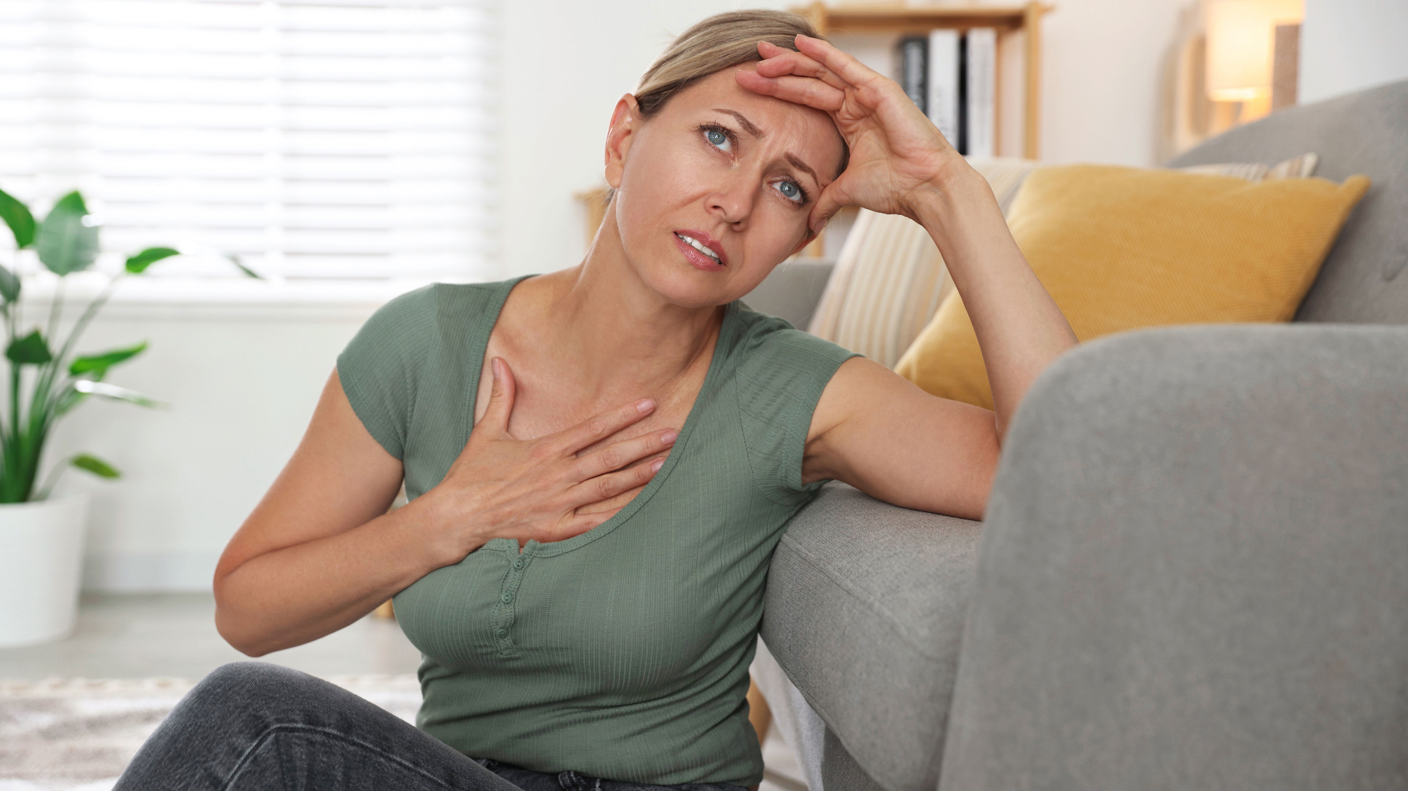 Pocení v noci: Trápí vás perimenopauza, nebo jen velké teplo? Jak ...