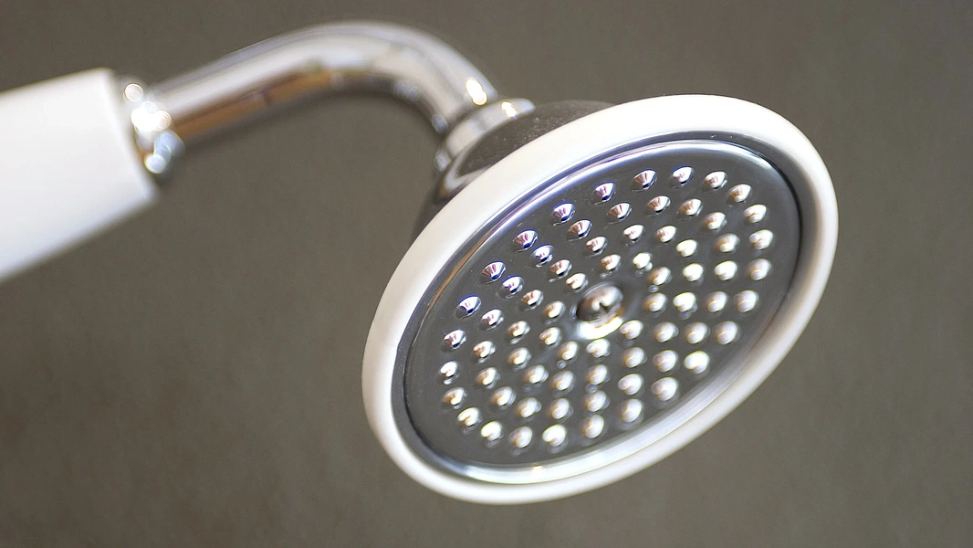 5 timeless cleaning hacks using everyday items