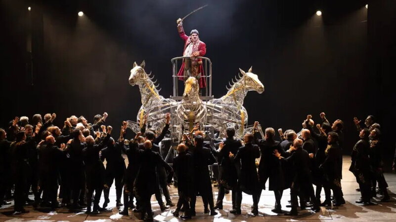 Carmen e Nabucodonosor alla Scala, come un passaggio di consegne