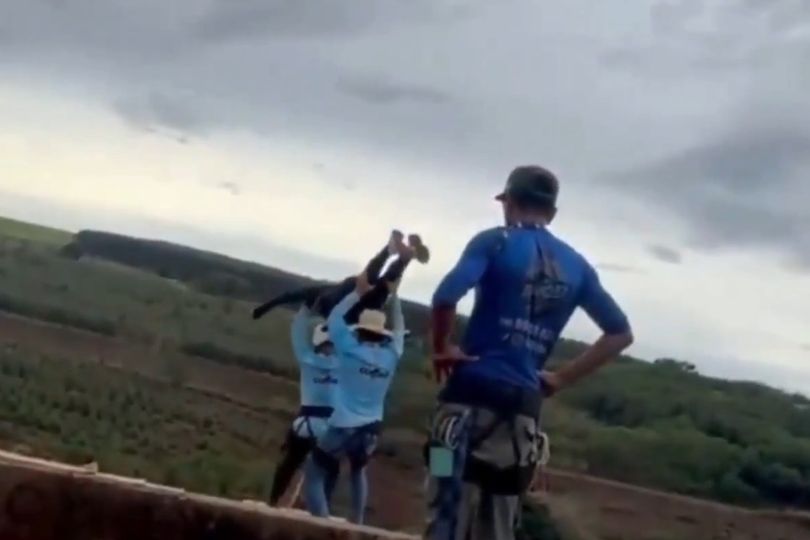 Woman, 21, dies in 130ft bungee jump horror after 'staff fail to secure ...