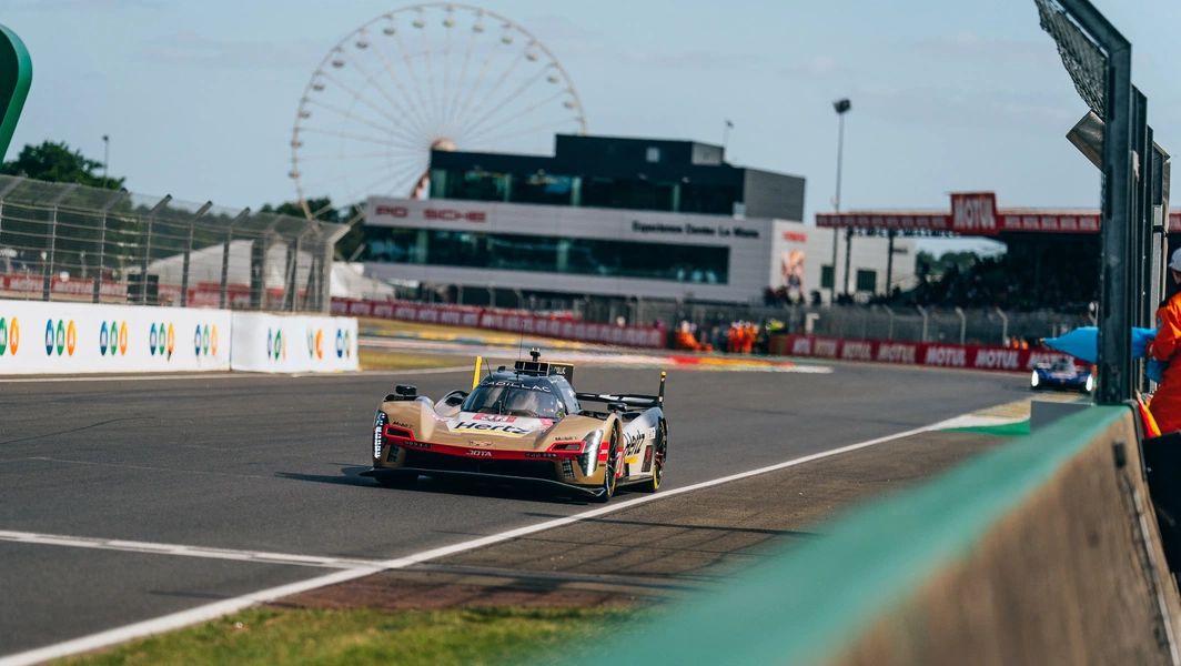 Power steering failure ends No. 38 Cadillac’s Le Mans bid