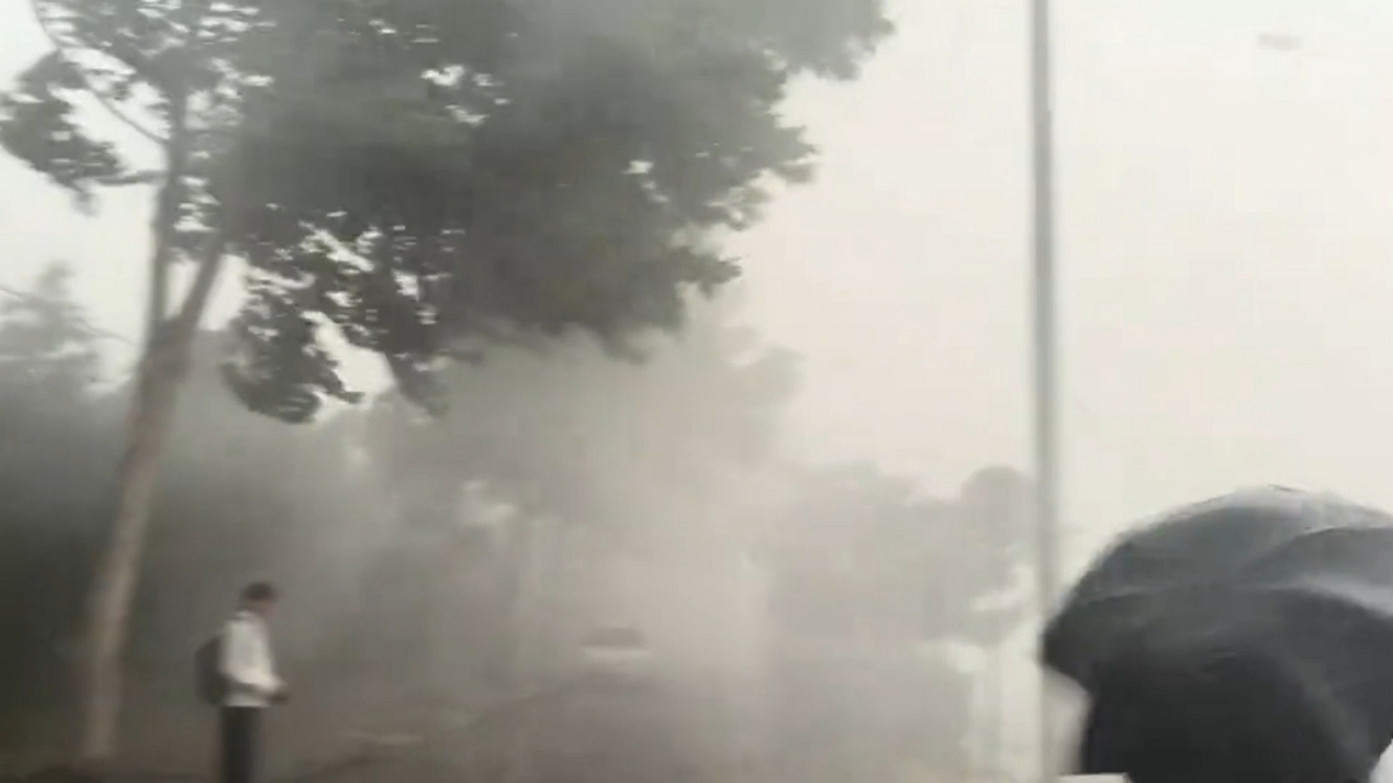 Guangdong battles fierce storm amid flood alerts