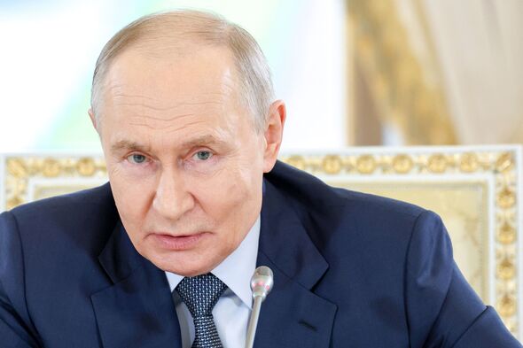 Russia issues horror threat of nuclear strike as Putin 'losing war in ...