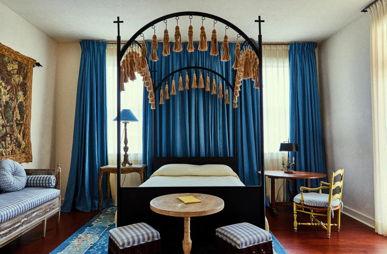 6 lessons to steal from hotel bedrooms that'll make yours feel like a ...
