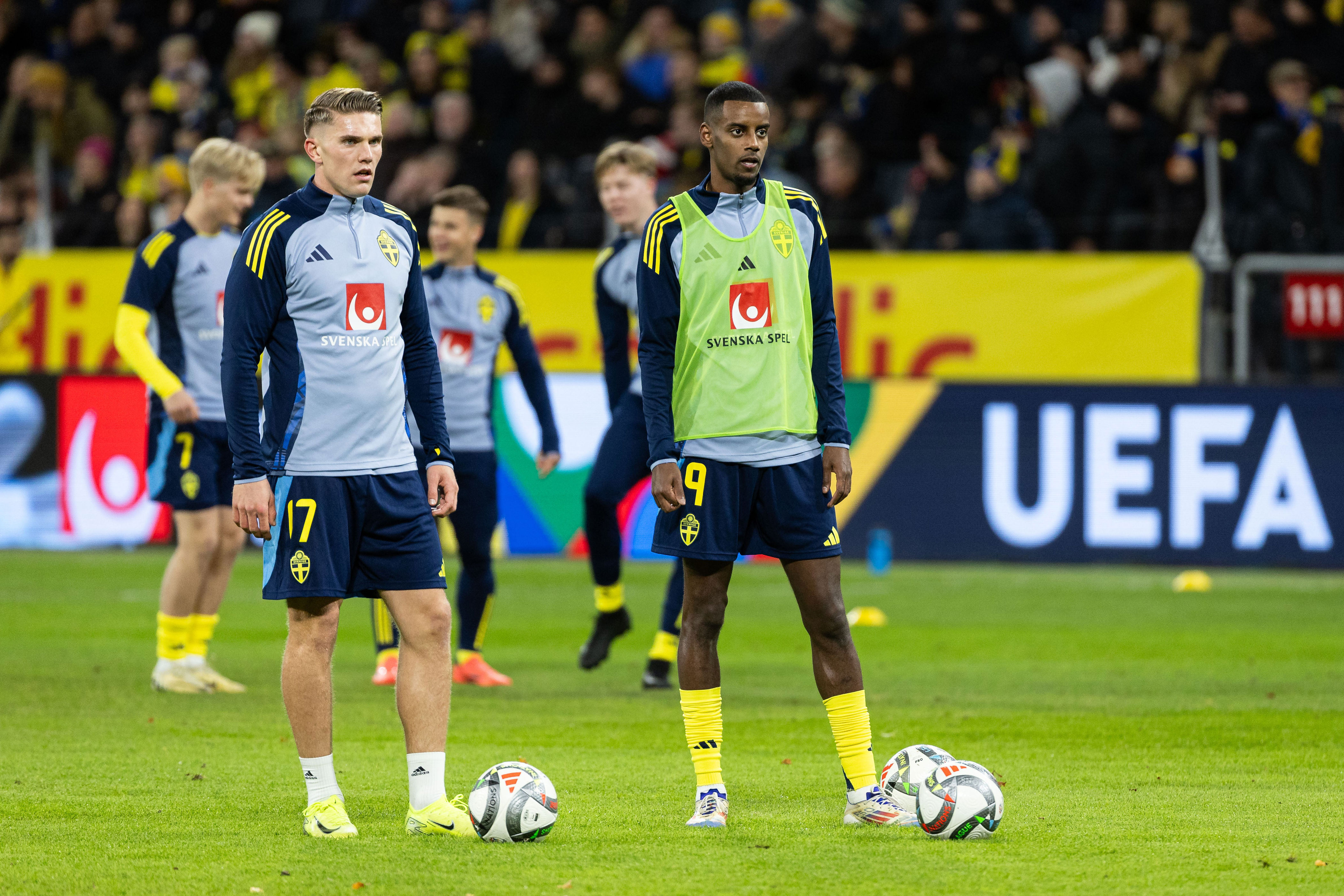 Potter must solve Sweden’s Isak-Gyokeres conundrum at World Cup