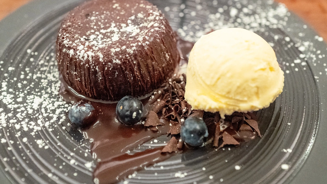 10 iconic desserts and simple two-ingredient treats