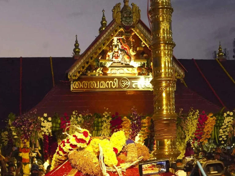 Sabarimala women entry issue resurfaces following ex-TDB chief's ...