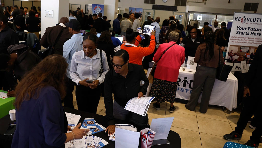 14 professions most vulnerable to economic downturns